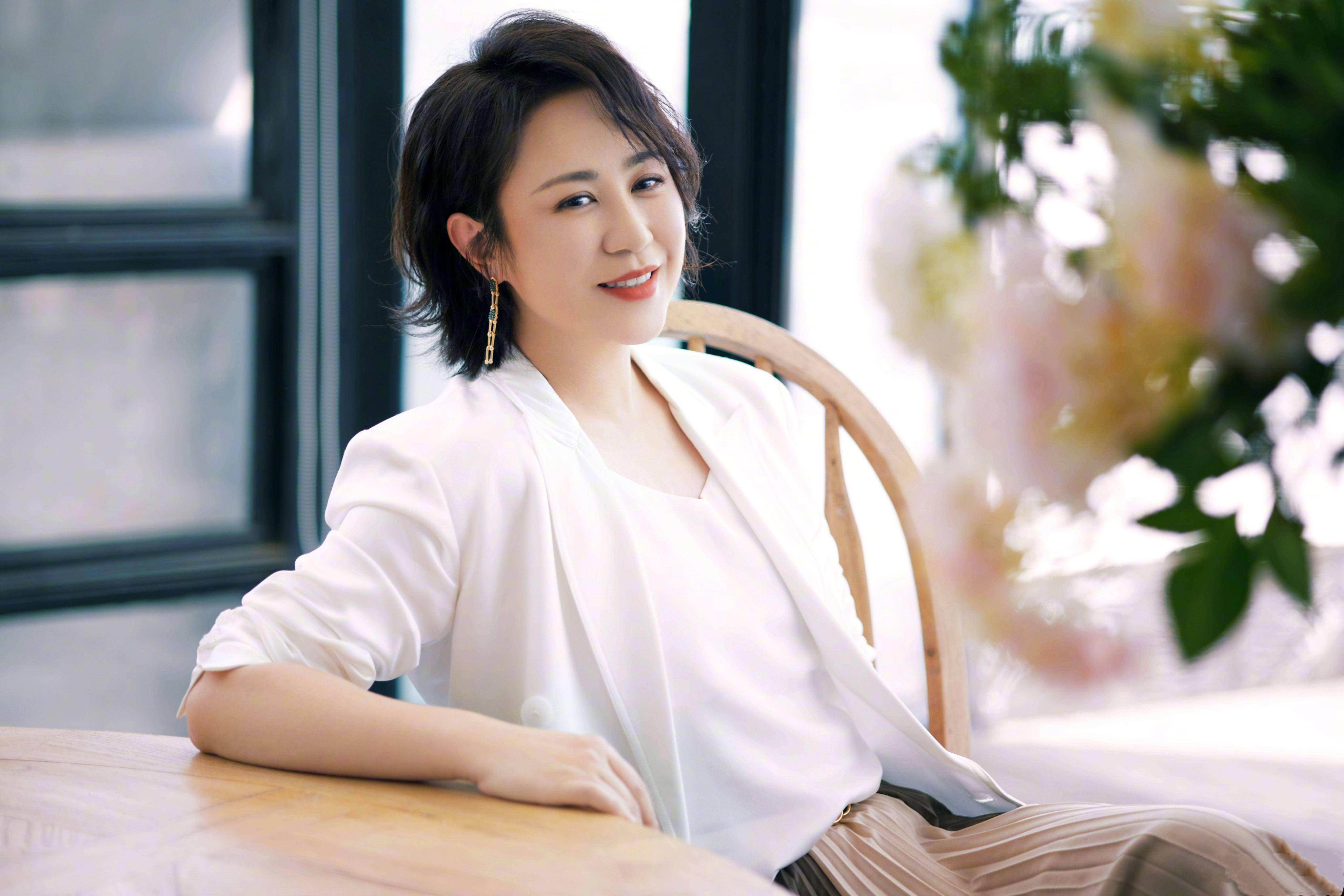 Small gossip: Ma Li, Li Qin, Dong Zijian, Yang Zi, Lin Xinru, Liu Yifei ...