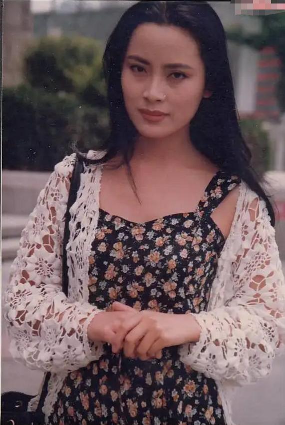 Shao Feng's wife Liu Xin, a low-key actress, fell in love with her husband because of the drama ...