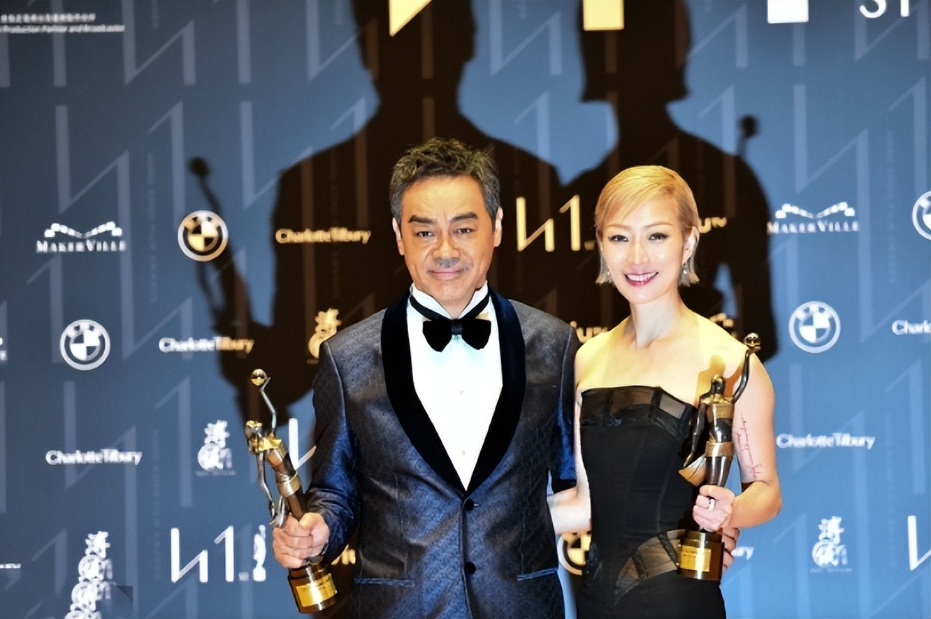 Liu Qingyun won the Best Actor Award at the 3rd Hong Kong Film Awards ...