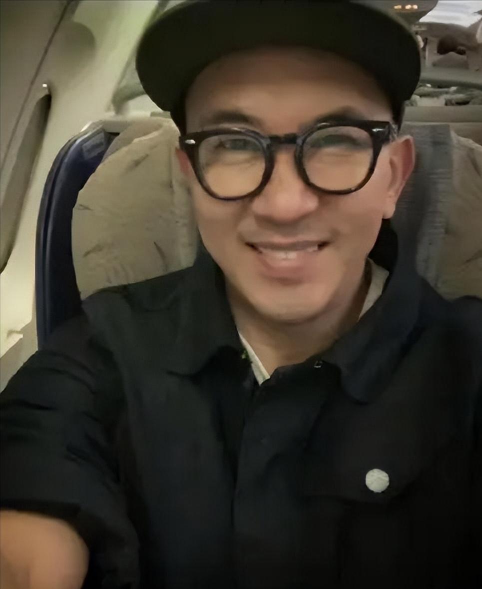 Gu Junye successfully transformed!Big S supported him from a distance ...