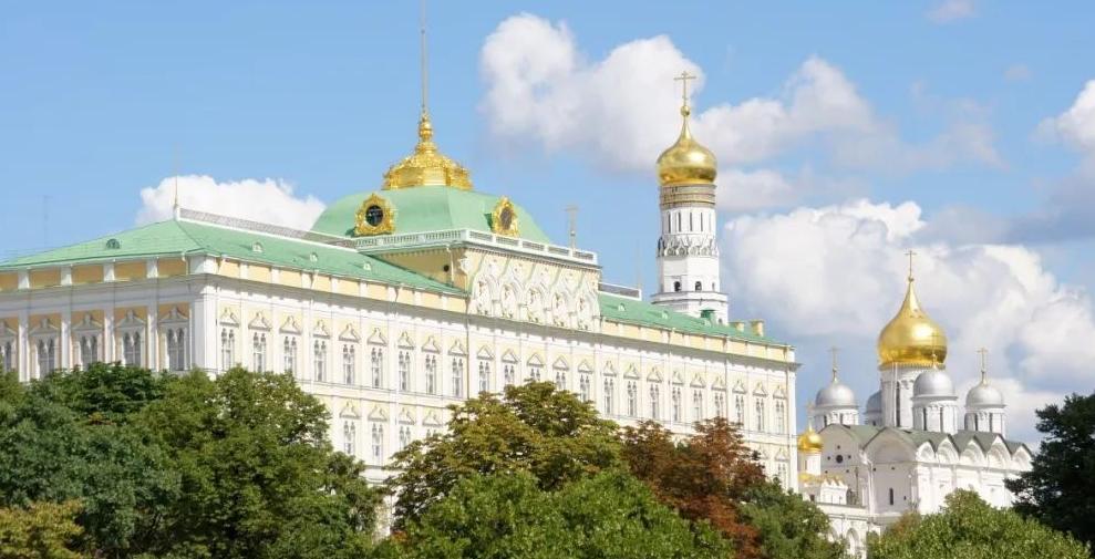 Why is the Kremlin a symbol of Russian power and history? - iNEWS