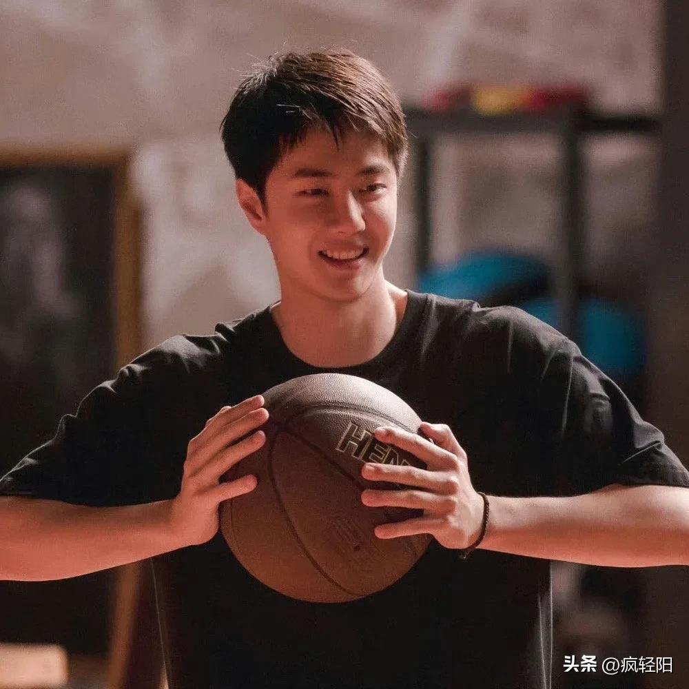 The best appearance of youth is Chen Shuo and Wang Yibo - iNEWS