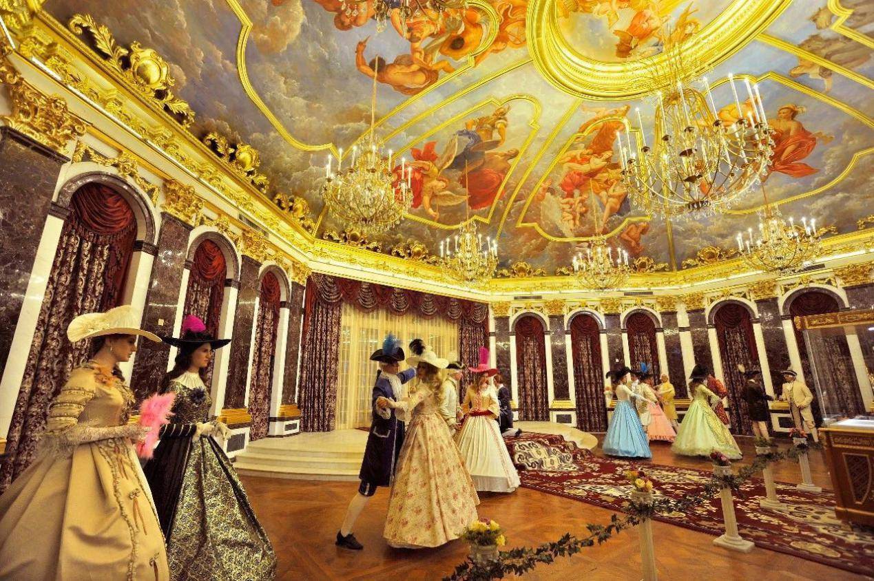 French court culture and European influence under the rule of Louis XIV ...