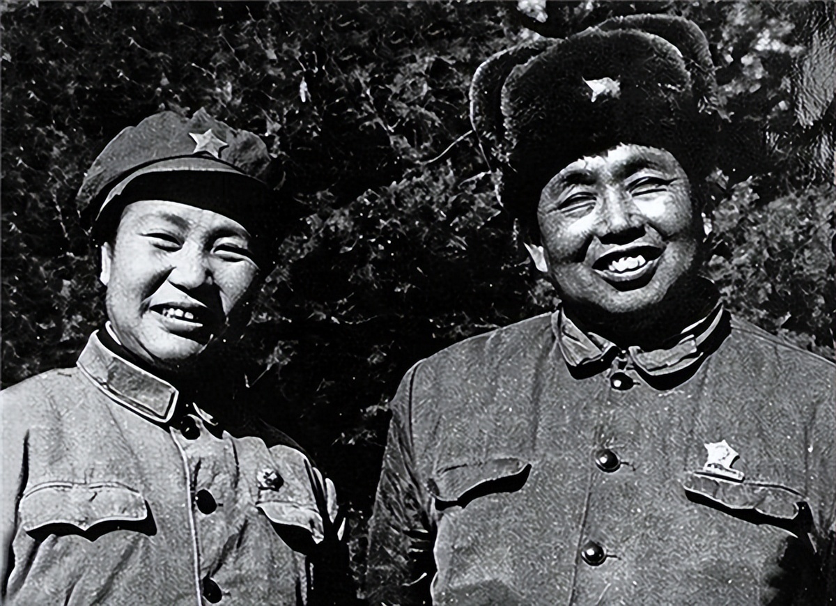 Xu Shiyou and Lei Mingzhen divorced. Decades later, when his ex-wife ...