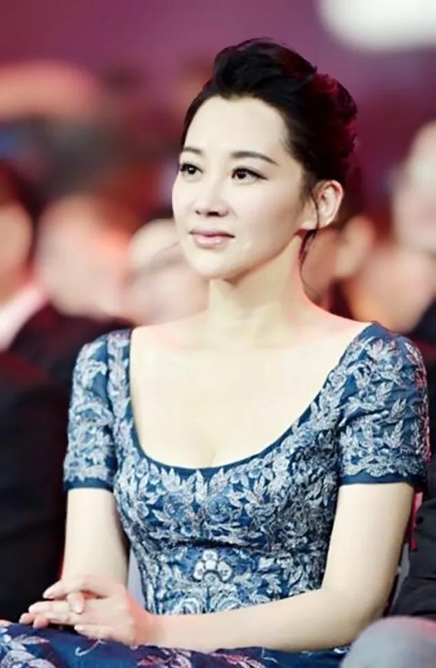 Xu Qing's beauty - iNEWS