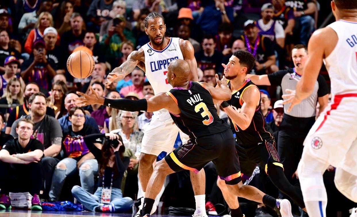 Booker scored 38+9, the Suns reversed the Clippers at home in the G2 game, chasing the total ...