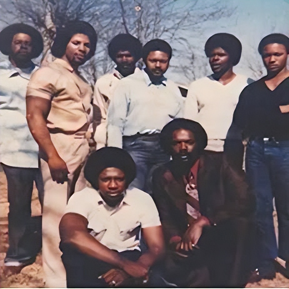 The 12 Oldest Gangs in the World - iMedia
