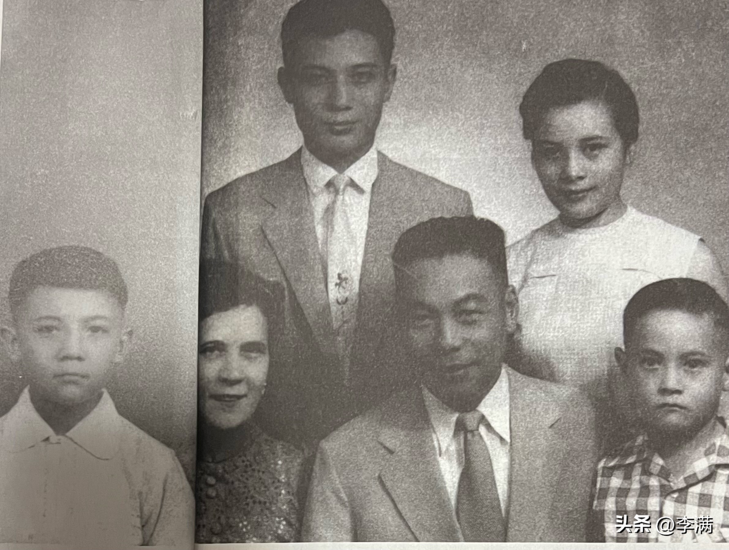 The Zhang brothers outside the Jiang family: they only recognized their ...