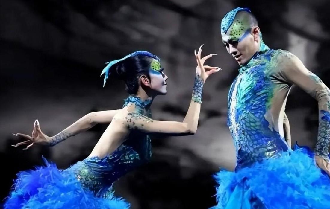 The dancer Wang Di passed away at the age of 44. He once danced with ...