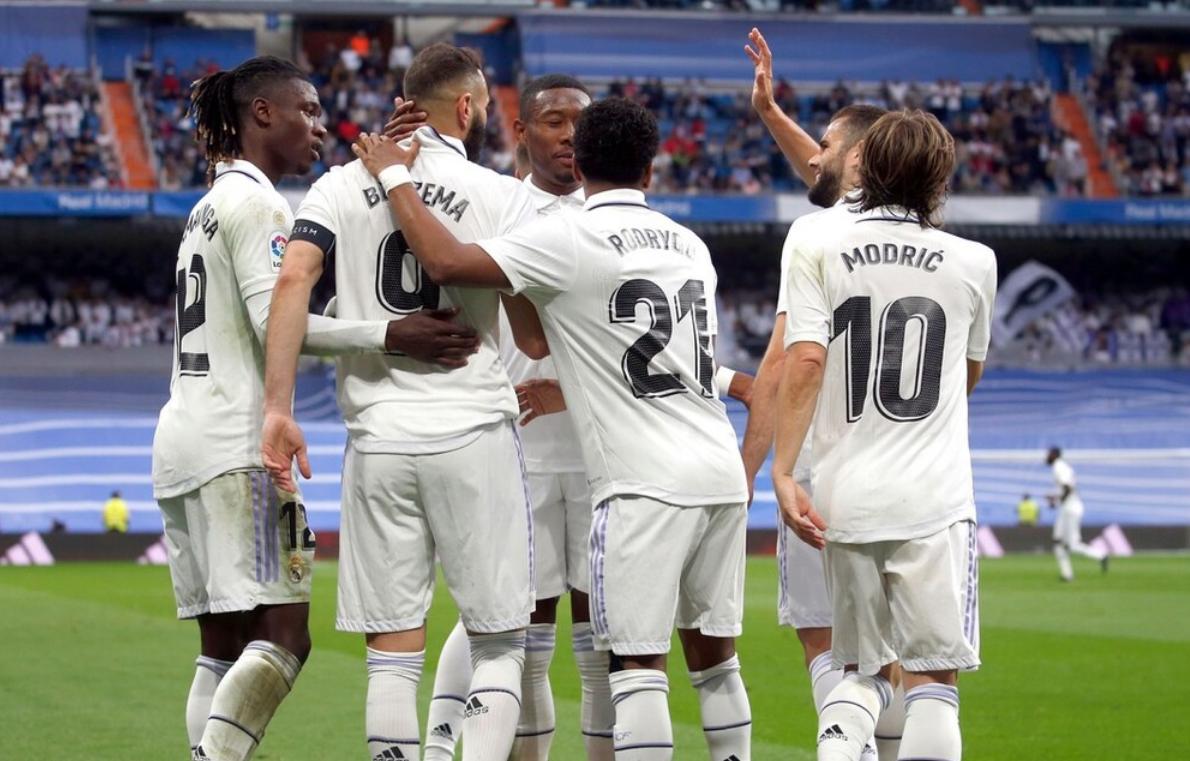 The 89th minute lore! 2-1! The 22-year-old genius hit a fatal blow, and ...