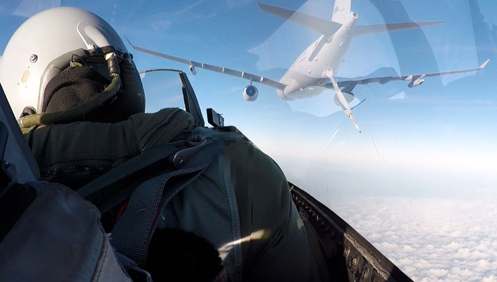 The shield on the fighter plane-intelligent missile countermeasure - iNEWS