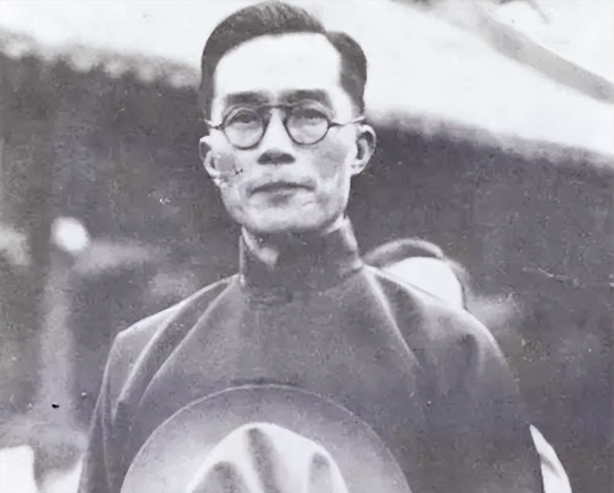 Feng Youlan sent a letter to Mao Zedong to reform his mind, and Mao ...