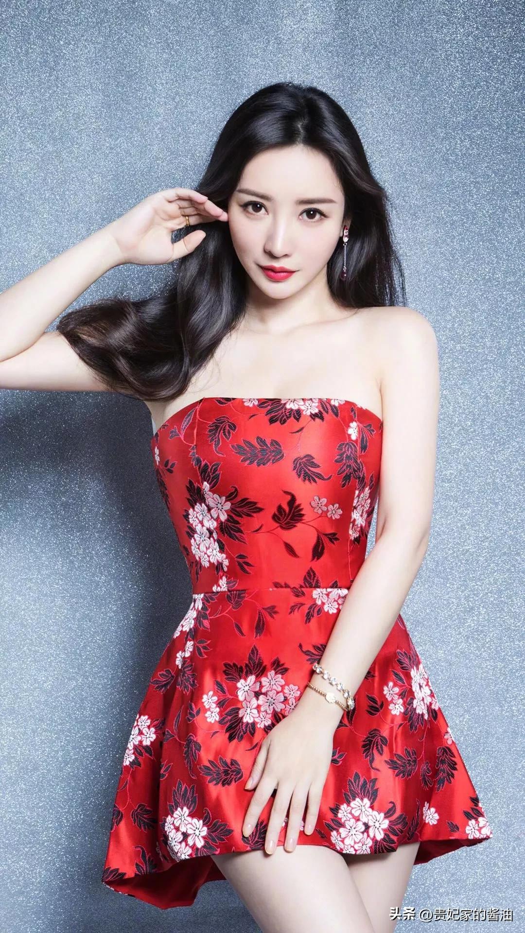 Goddess Liu Yan - iNEWS