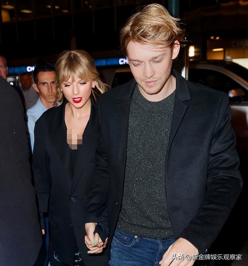 Taylor Swift and her boyfriend broke up after being in love for 7 years ...