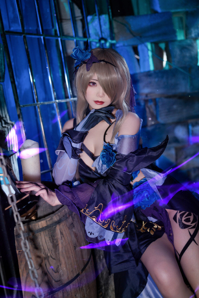 cos：崩壞3艾琳艾德勒Cosplay正片12P-Hazelnut_榛子 - 資訊咖