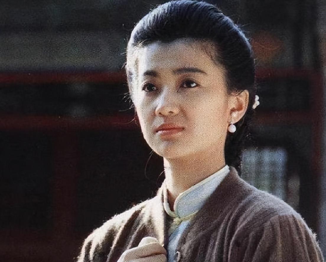 Wang Yuling: Became popular with the Qiong Yao drama, met her boyfriend at the age of 29 to see ...