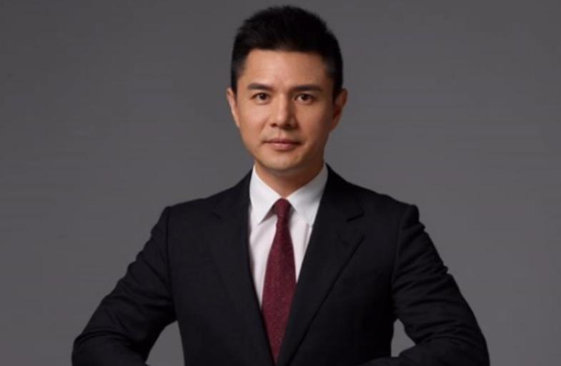 In 2008, why did Zhao Pu, the CCTV host who became famous after the ...