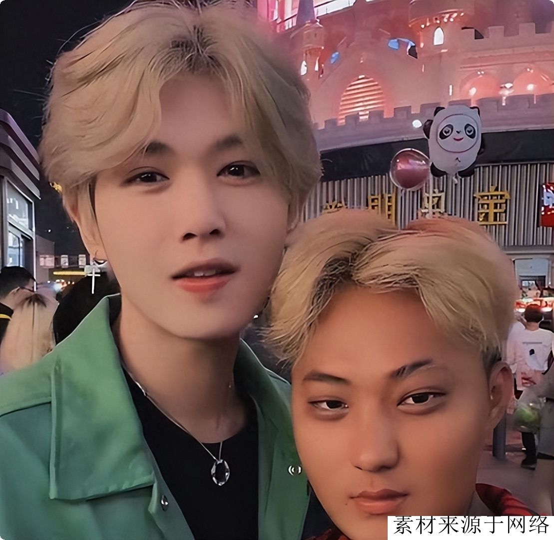 23-year-old internet celebrity Ling Dale became famous online by ...