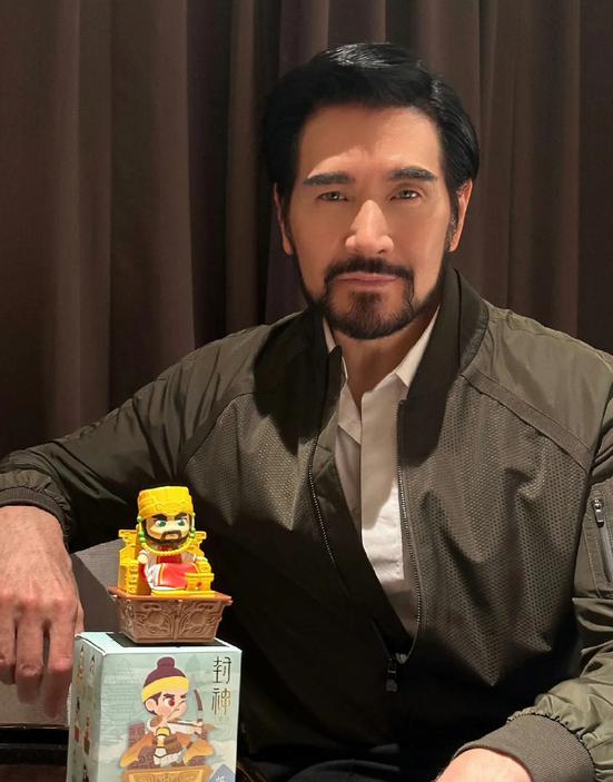 "China's most beautiful man" Fei Xiang: 63 years old, unmarried and ...