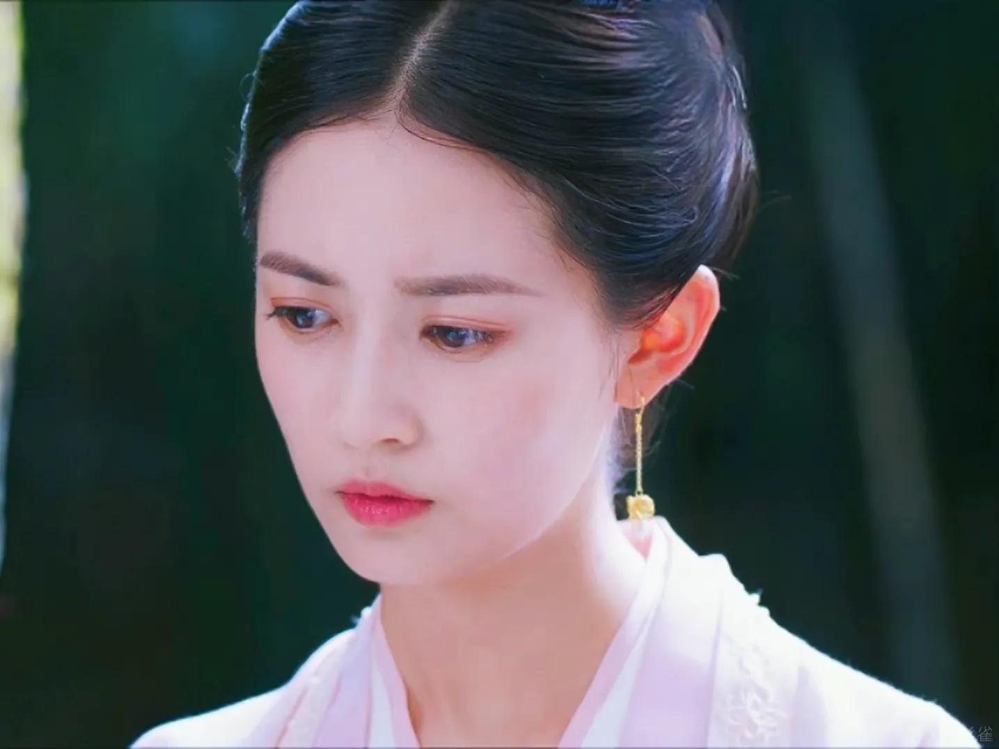 Looking at the girl Duo Shui Ling, how can she be so black - iNEWS