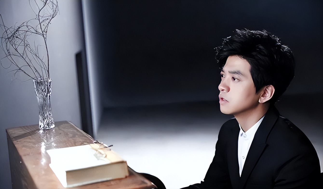 Singer Li Jian: Married his childhood sweetheart as his wife at the age ...