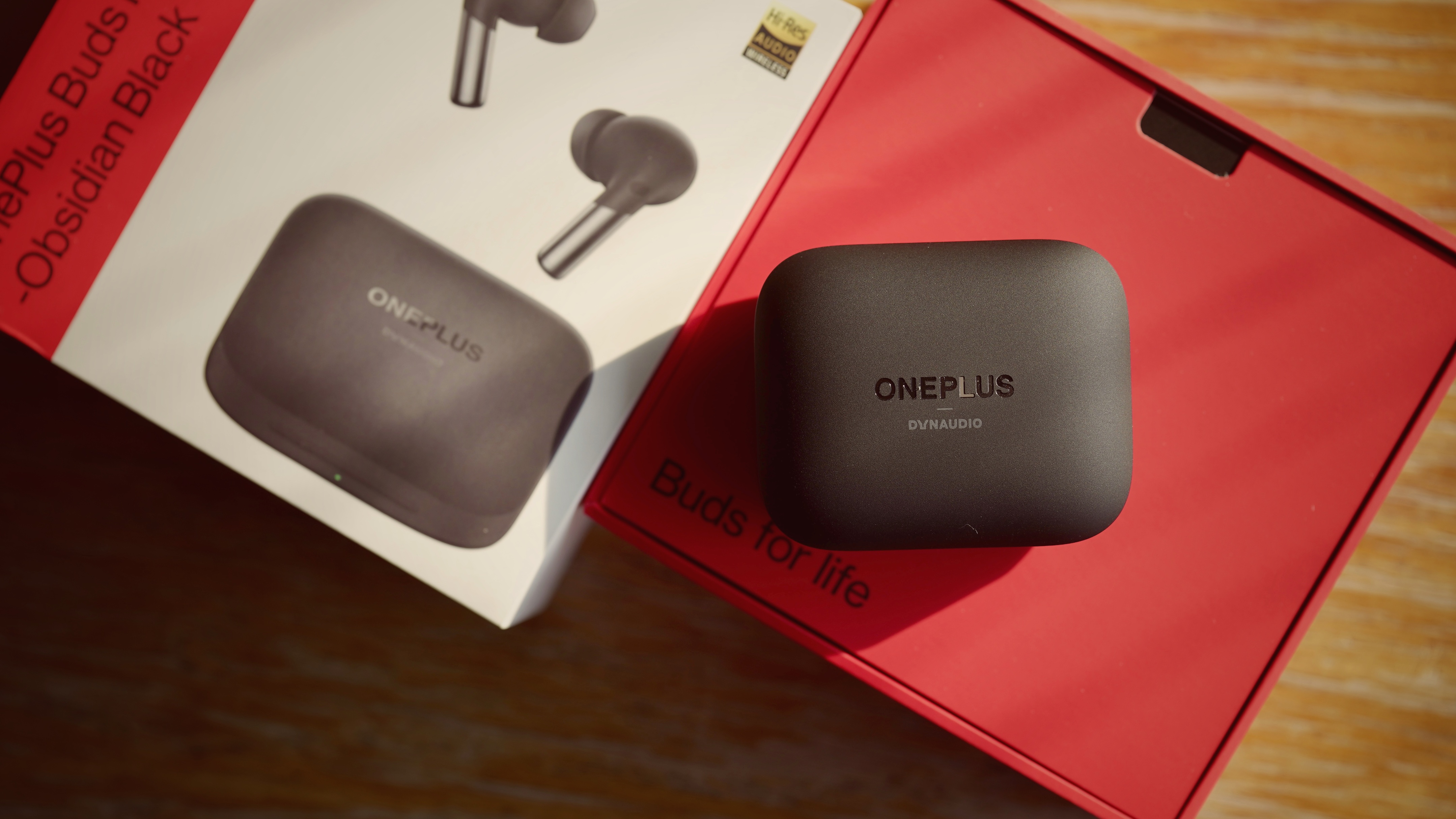 King Juan is here?Dynaudio Tuning + Flagship Noise Canceling OnePlus ...