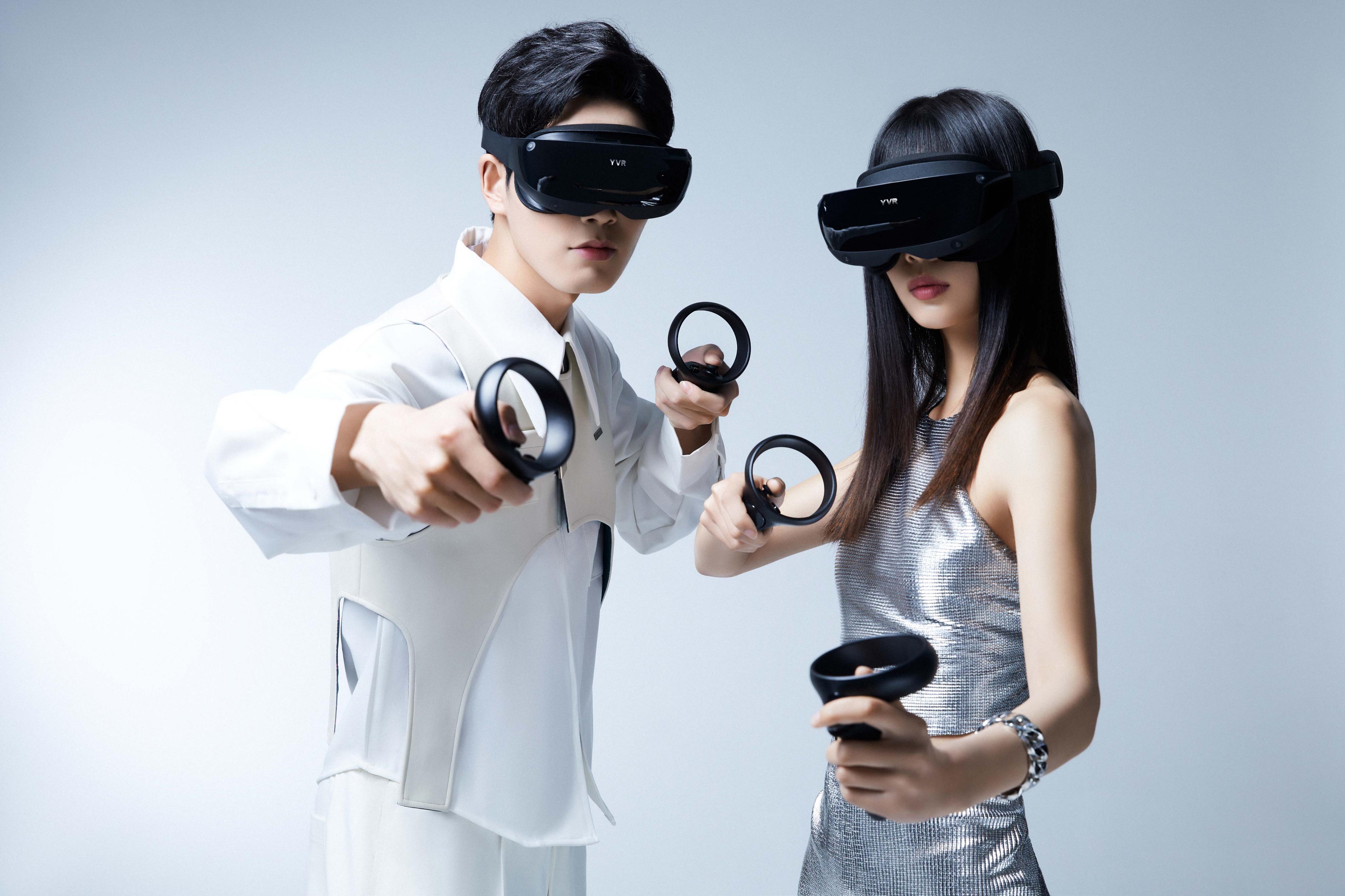 Leading the Pioneering Aesthetics of Virtual Reality: YVR 2 Glasses Won ...