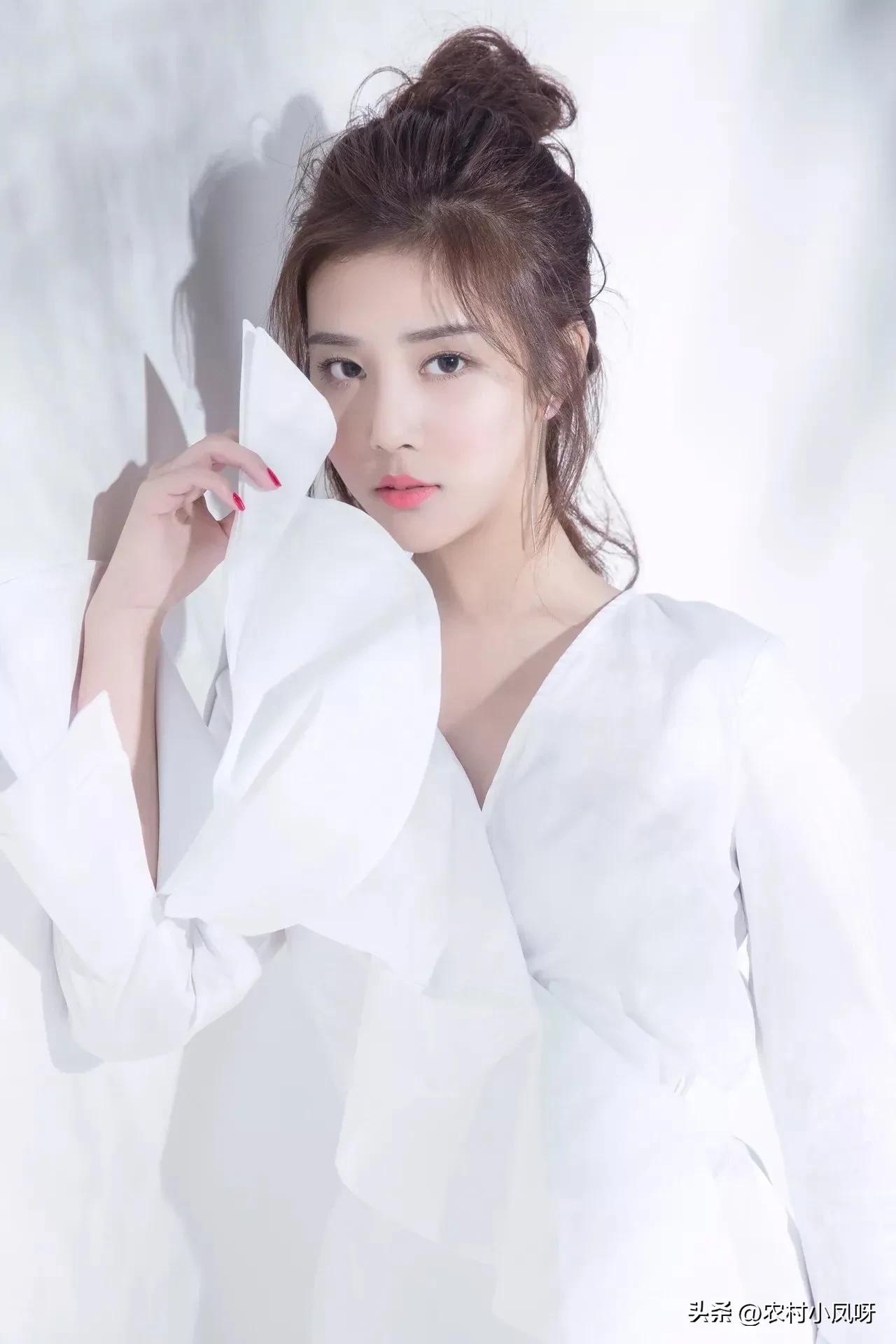 Share pictures - beautiful beauty Fan Meng - iMedia