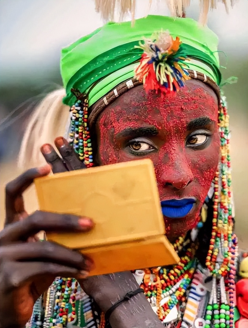 The symbolic meaning of African tribal face painting: from pattern to ...