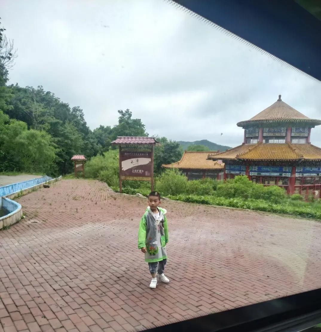 Is Zhang Han handsome?handsome - iNEWS