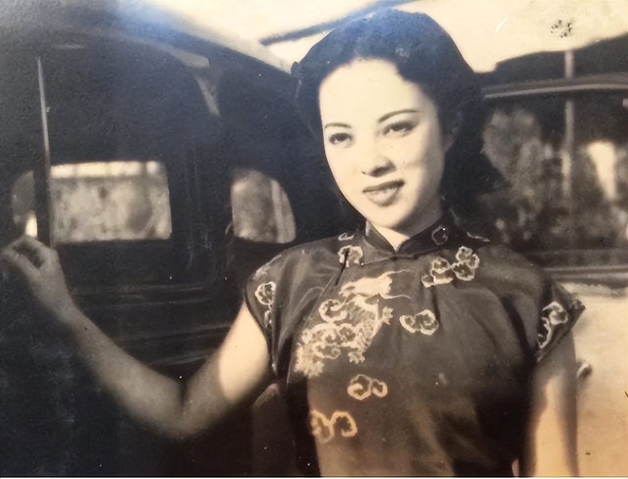 Li Xianglan, the queen of a generation of singers: a beautiful actress ...