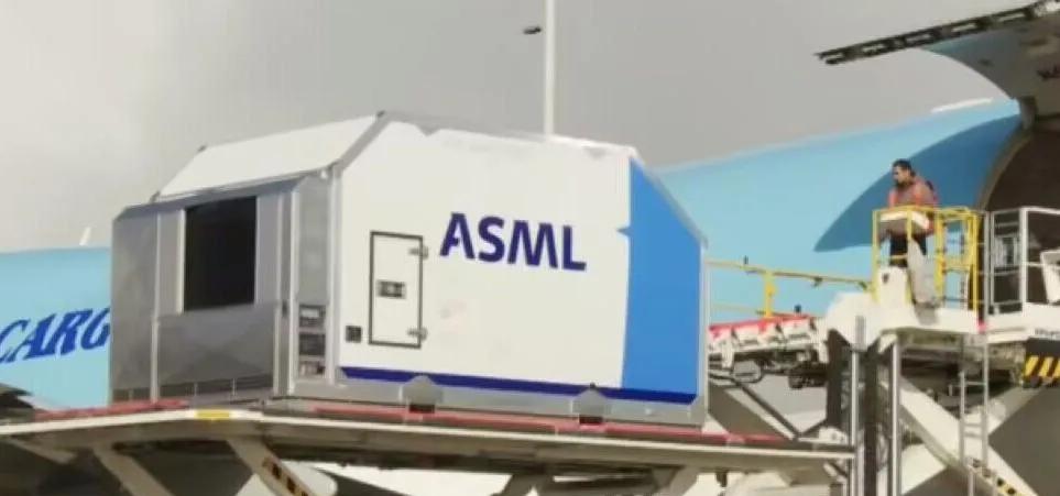At present, the backlog of lithography orders exceeds 300 billion, and ASML announces: Don't ...