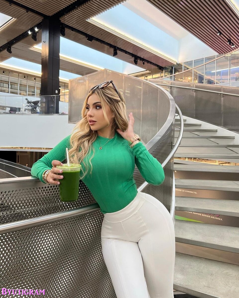 Super Angel: Alexa Delanos - iNEWS