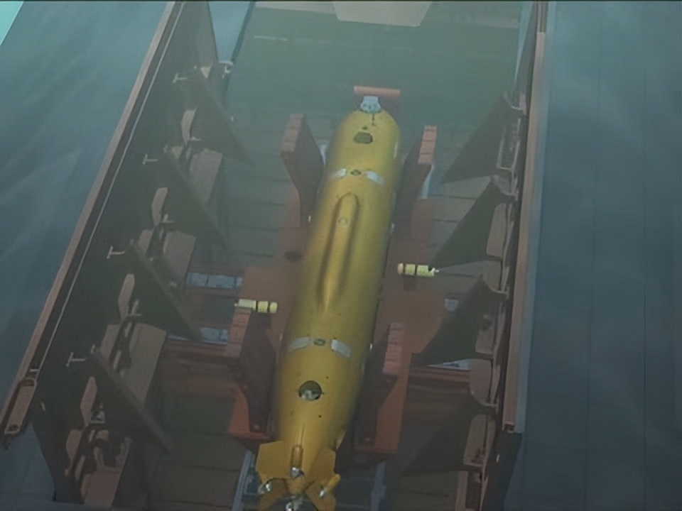 Temple of Poseidon - Russian submarine "Belgorod" - iNEWS