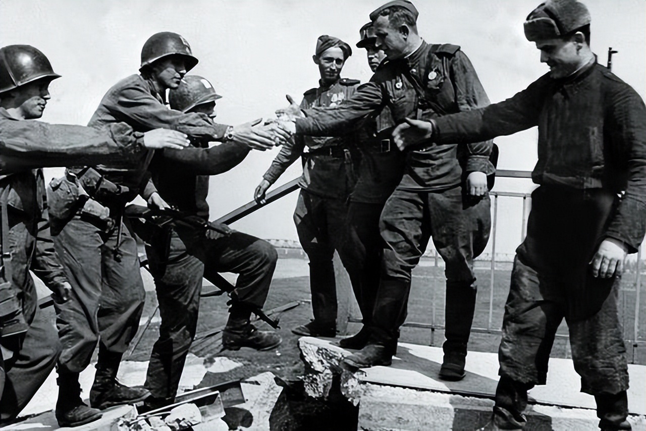 Historical Memory and Social Inheritance in the Nazi Period - iMedia