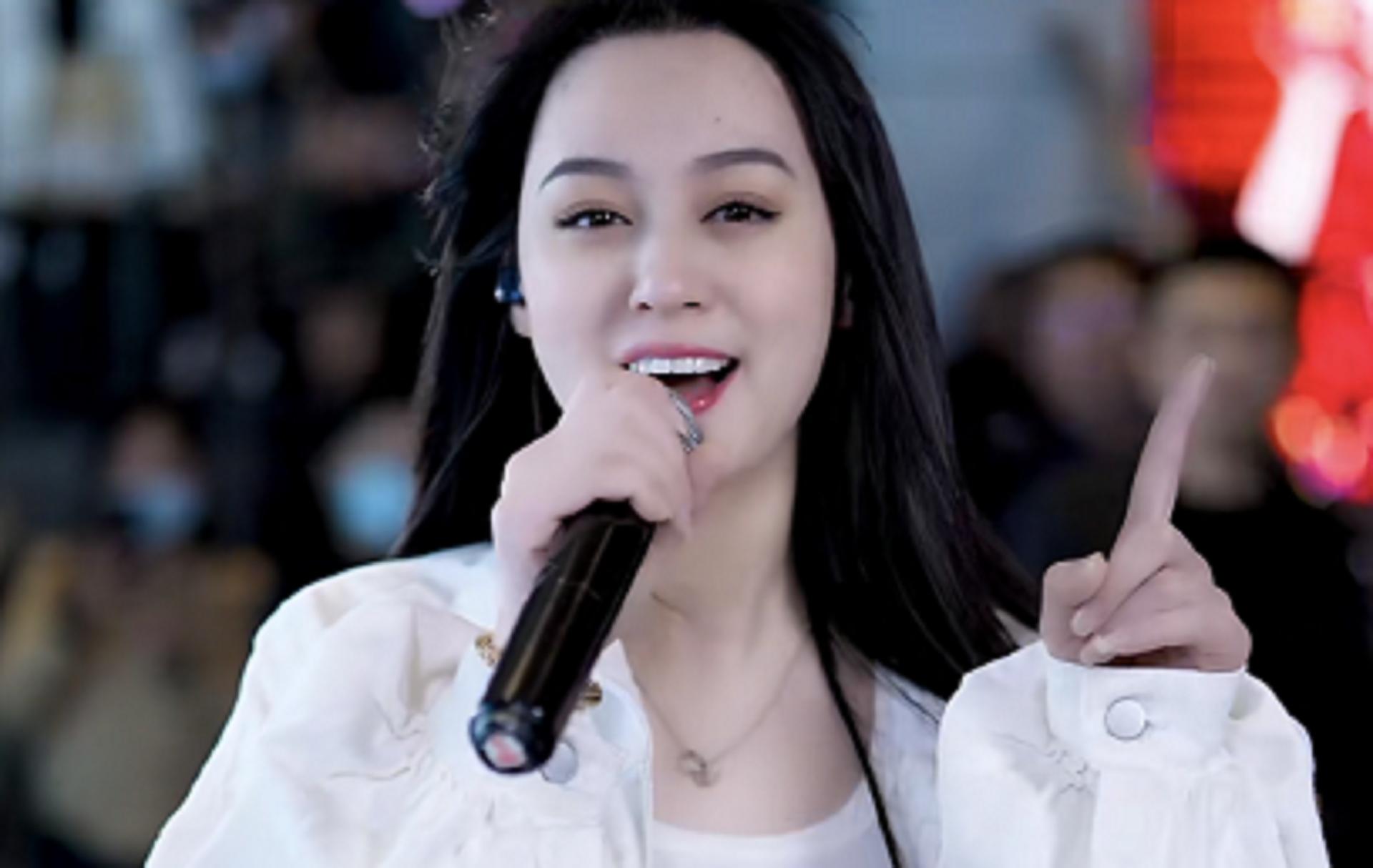 Chinese internet celebrity singer Tang Yi: Relying on Douyin to grow ...