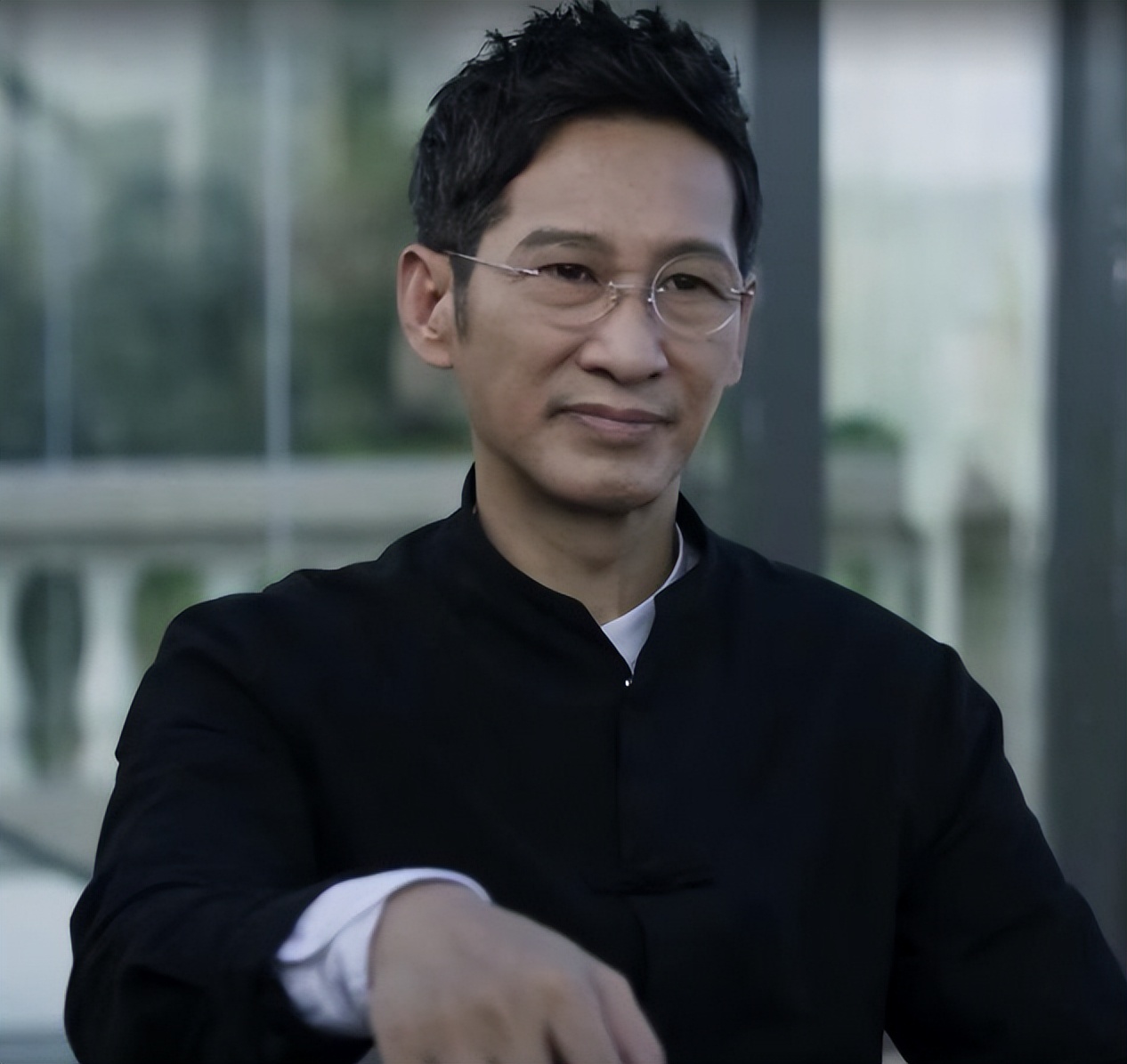 He finally listened to Fu Biao's words, and became popular with the corner of "Uncle Dong" - iNEWS