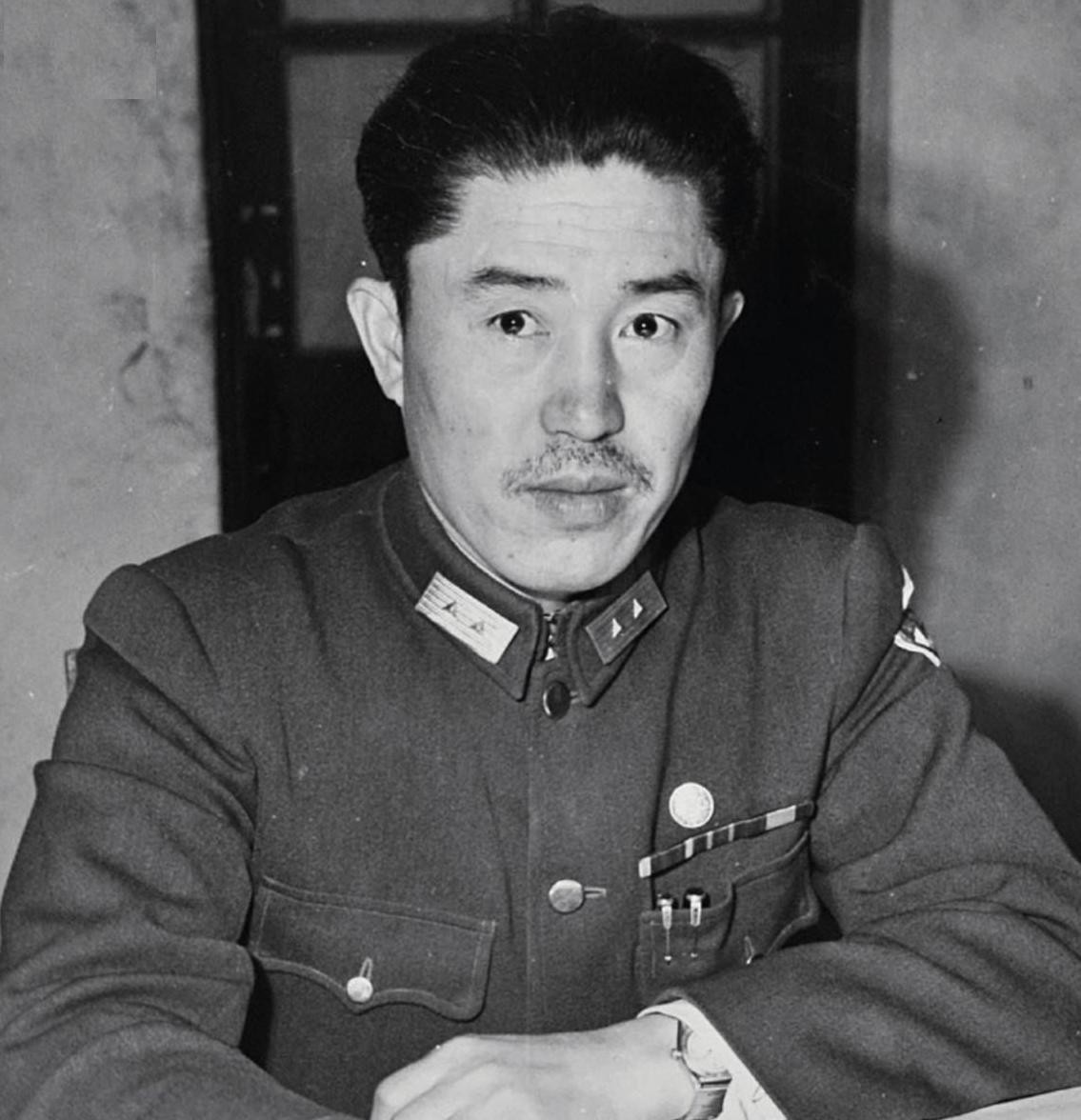 In 1981, Du Yuming died and his body was left unburied for half a month ...