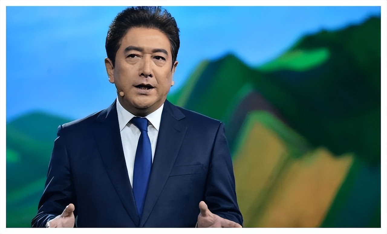 Shui Junyi, who "abandoned his paralyzed wife" and turned to marry a ...