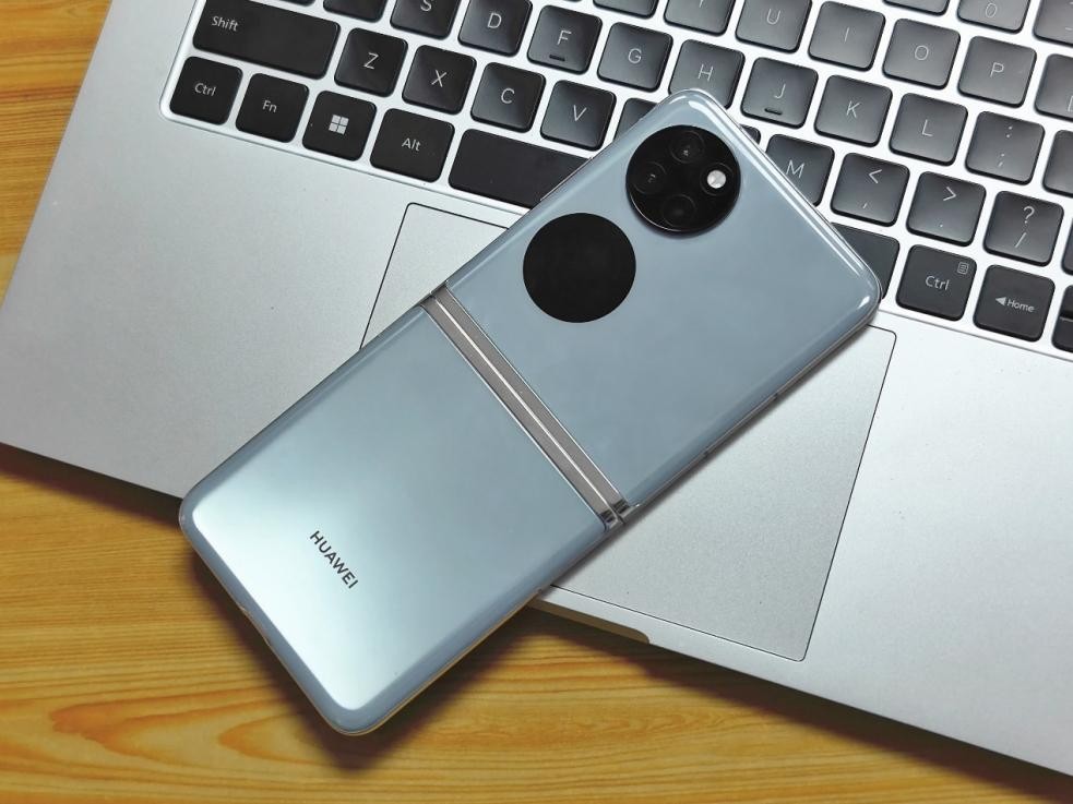 Integrating the trend into it, Huawei Pocket S small folding becomes ...