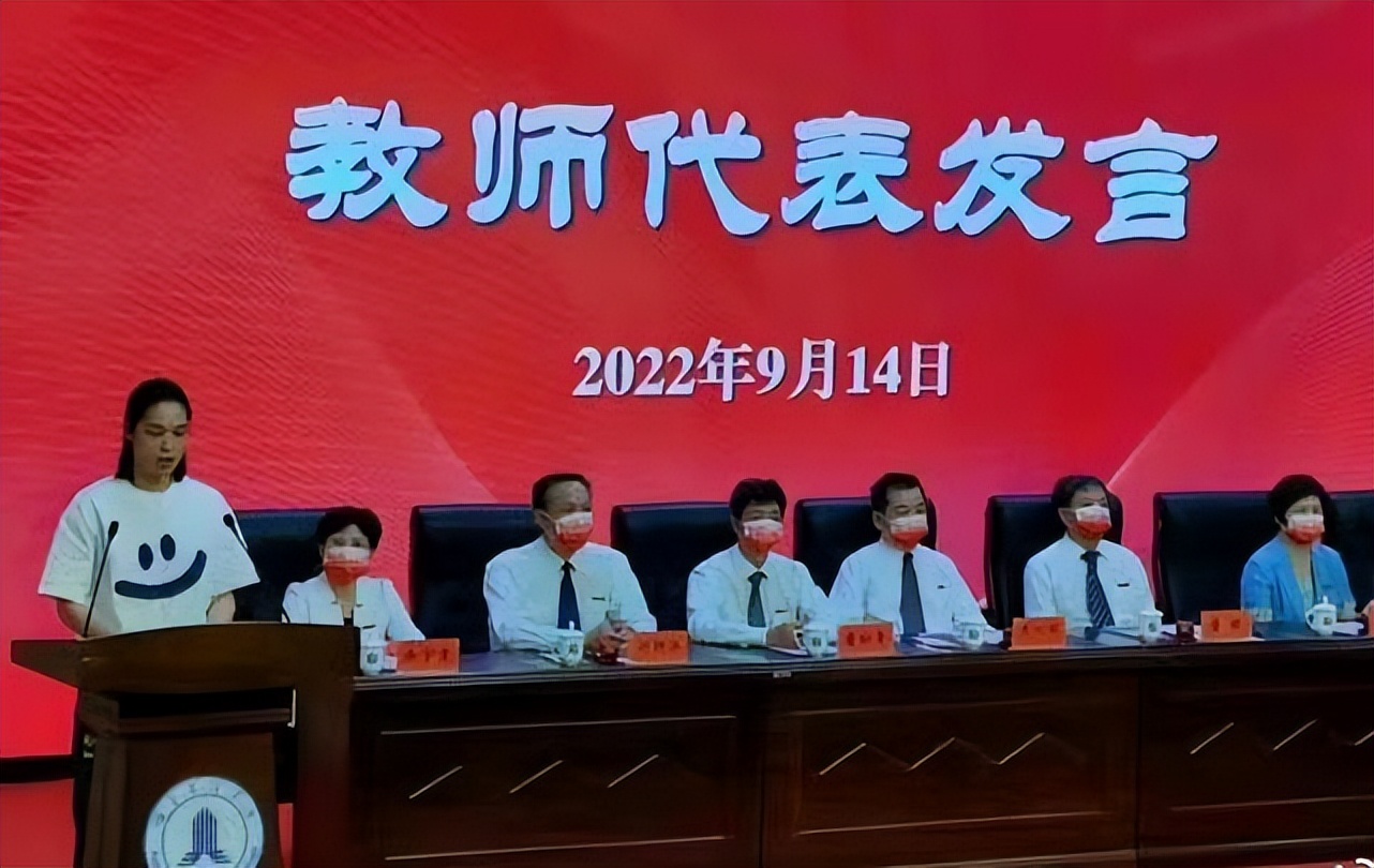 The 2 Olympic champions of the Chinese women's volleyball team retire ...