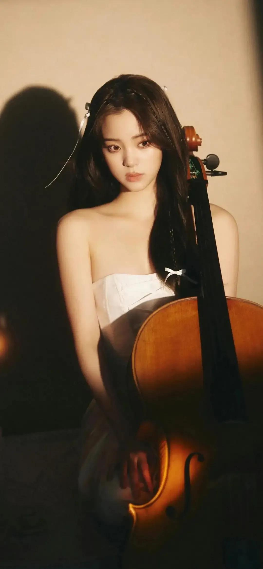 Ouyang Nana - iMedia