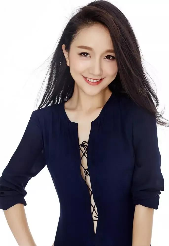 Celebrity Pretty Lady: Li Qian's sexy photoshoot! - iMedia