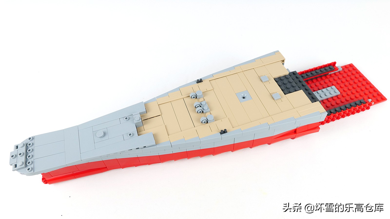The Fall of the Great Ship: Cobi Building Blocks Musashi Battleship ...