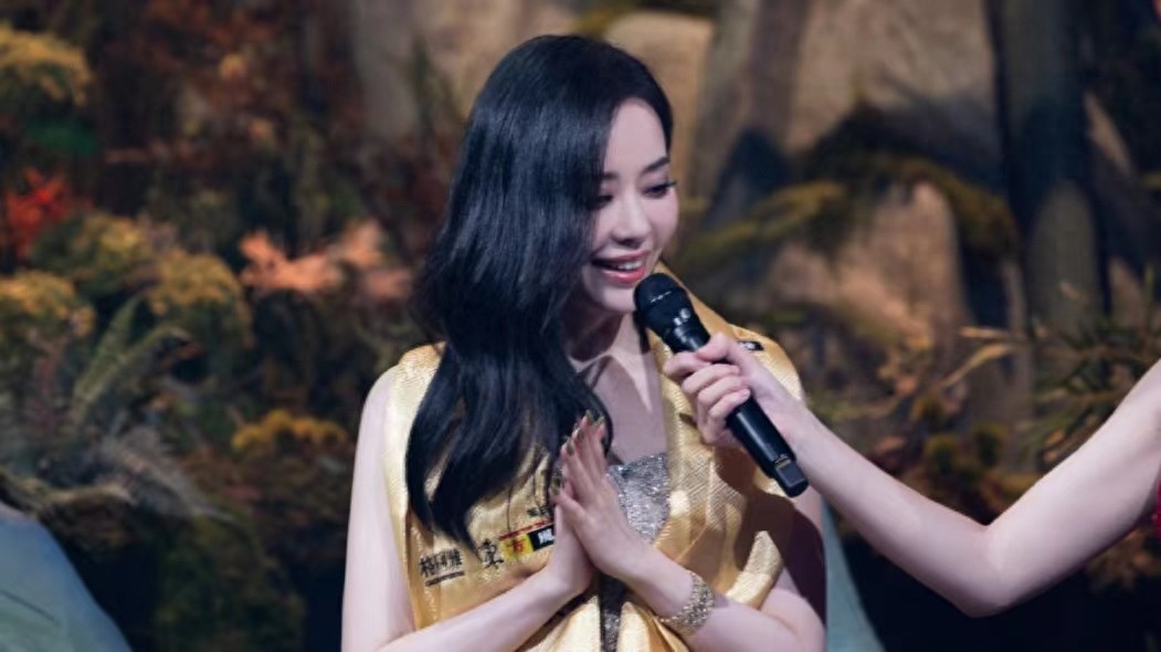 Zhou Shenyu Kewei won the Best Singer in the Oriental Chart, Zhang Jie and Zhang Liangying won ...