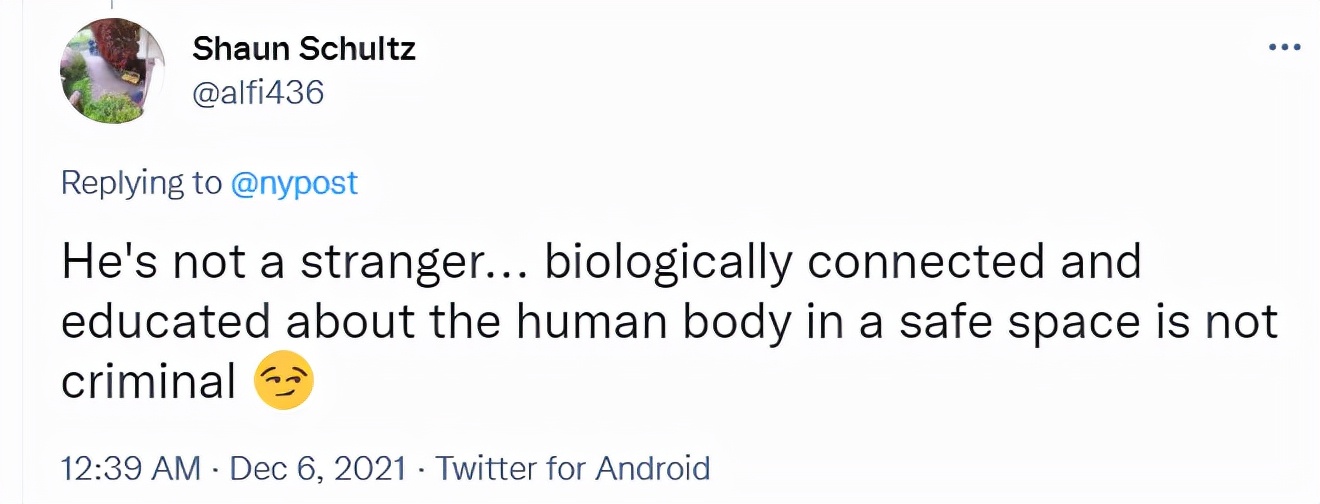 The actress and her 7-year-old son's nude photo shoot is controversial ...