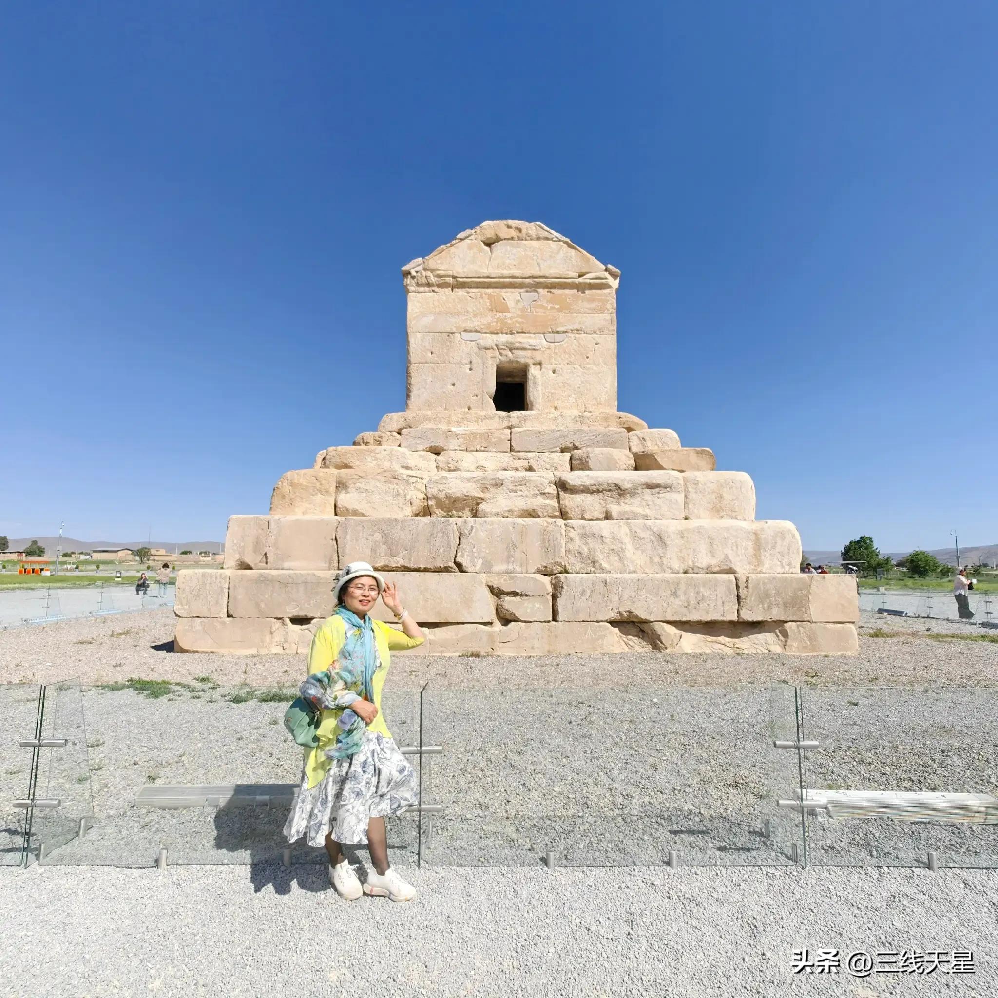 Touching the enthusiastic Iranian people, roaming the mysterious ...