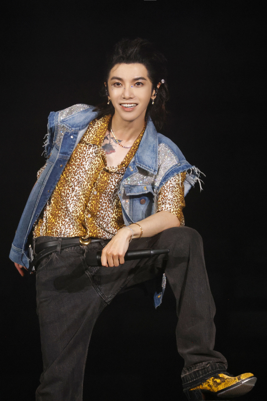 Hua Chenyu showed confusion at the concert, yawned and rolled his eyes with a contemptuous ...