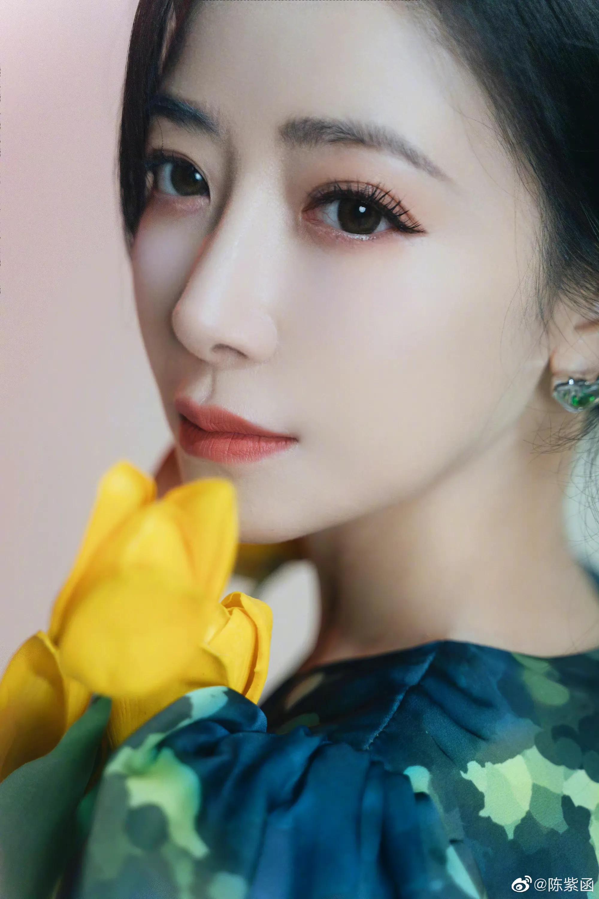 Chen Zihan's beautiful picture - iNEWS