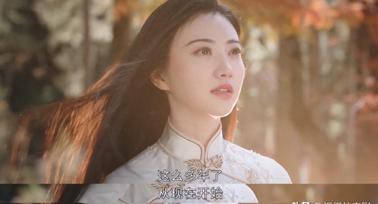 The premiere of "Jade Gate" was a huge hit. The 35-year-old Ni Ni is ...